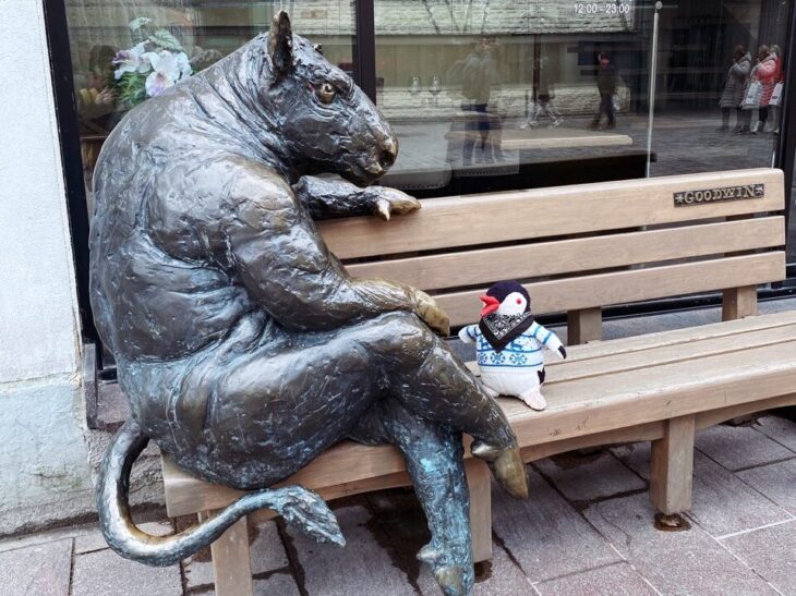 Unusual Statues in Tallinn ⋆ Lifeguin