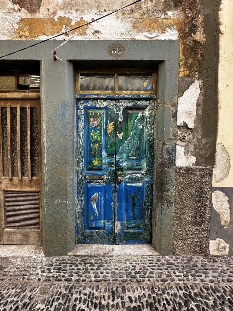 The Enchanting Doors of Funchal in Madeira ⋆ Lifeguin
