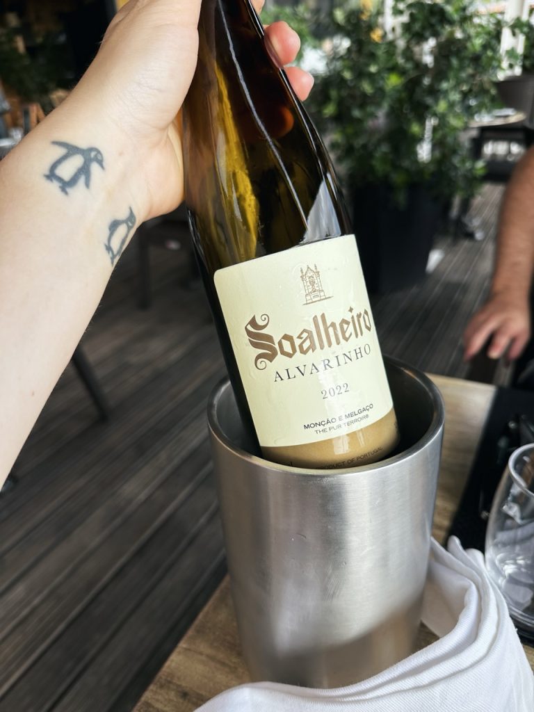 Drinks You Should Try When In Madeira ⋆ Lifeguin