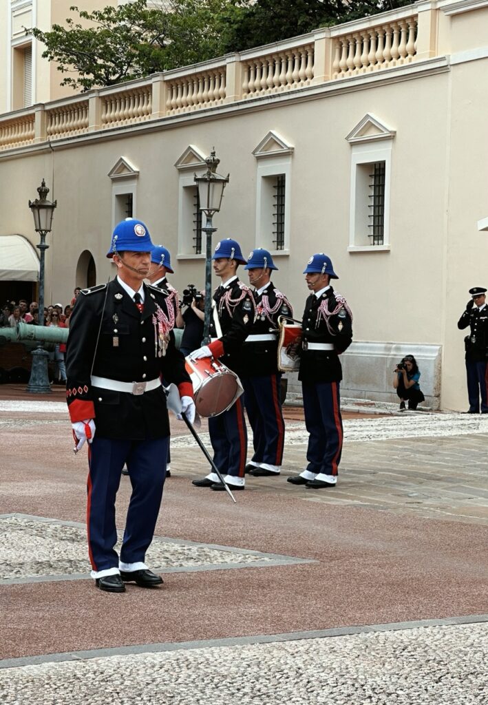 Experience the Changing of Guards at the Prince's Palace in Monaco ⋆ ...